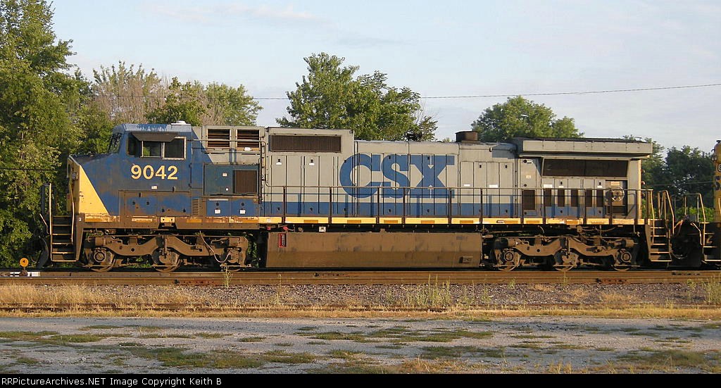 CSX 9042